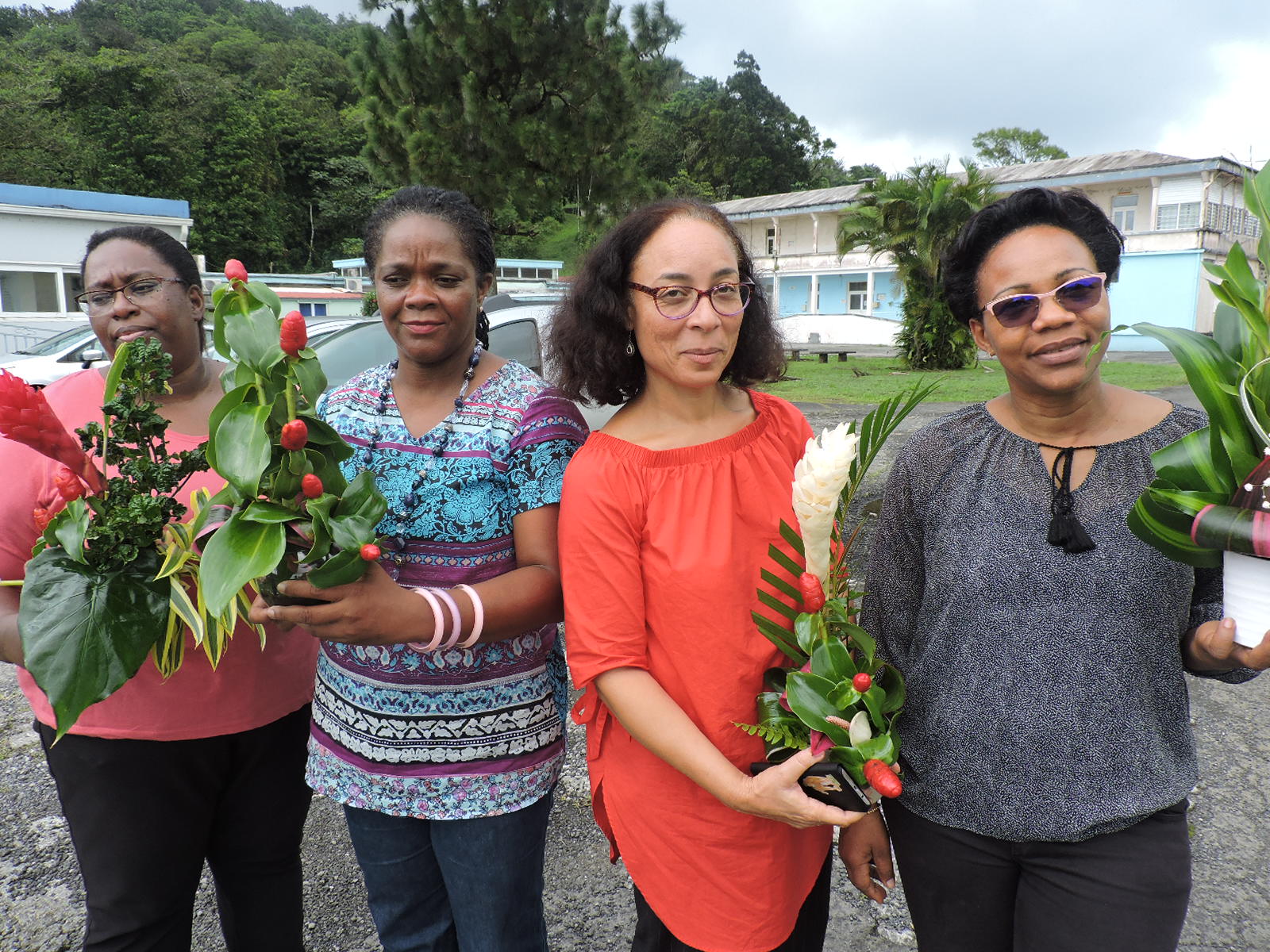 Le CHMD innove ART FLORAL Pour LES AGENTS - CH Despinoy